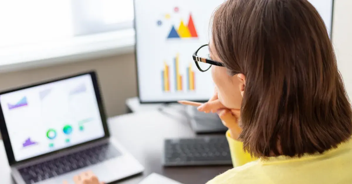 HubSpot Data Studio: Transforming Scattered Data into Unified Insights